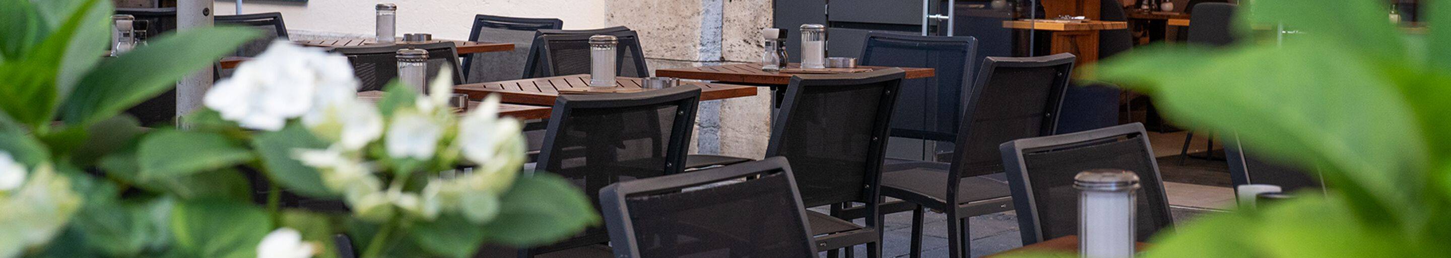 Reference furniture GO IN - Rischart Café zur Mauth